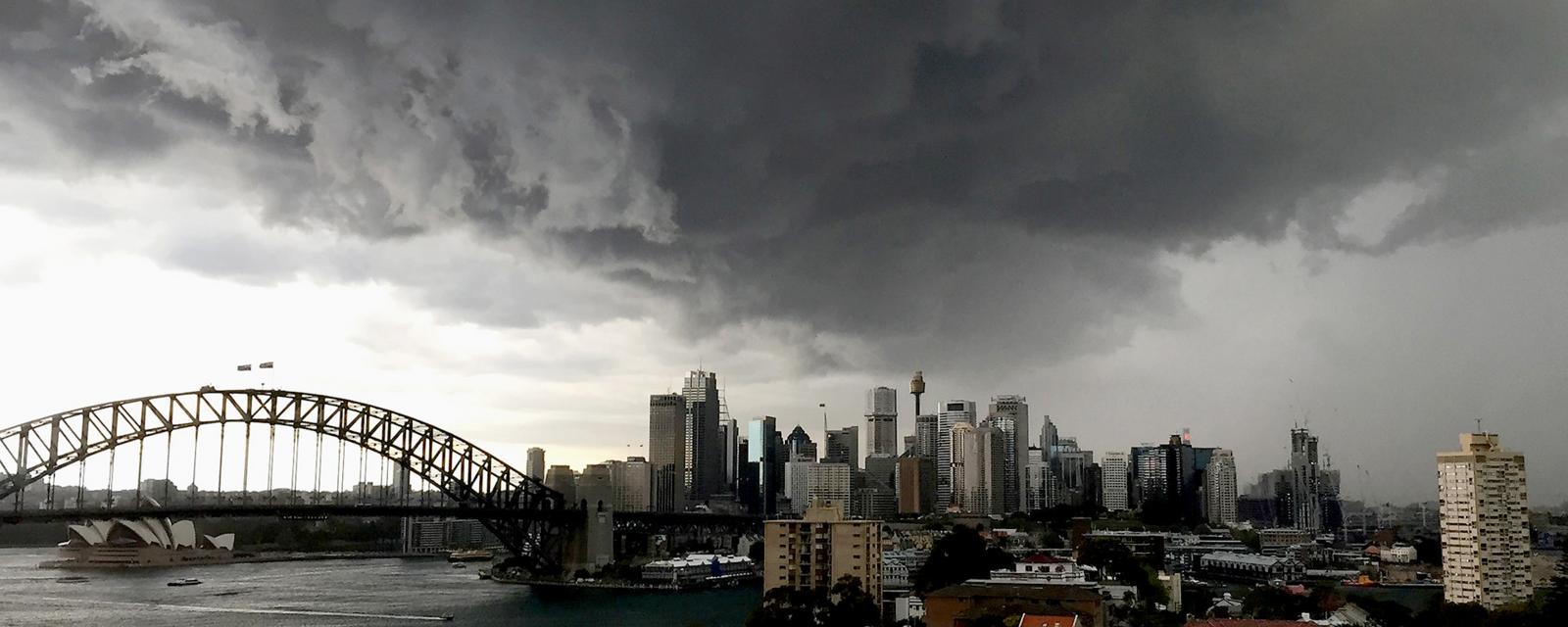 The downsides of being an expat in Australia - BBC Worklife