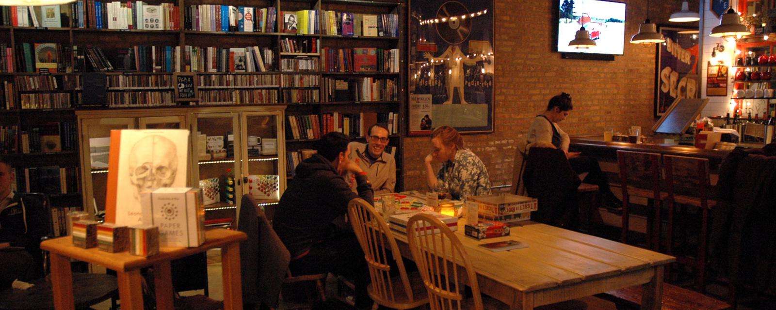 Some cafes are banning wi-fi to encourage conversation - BBC Worklife