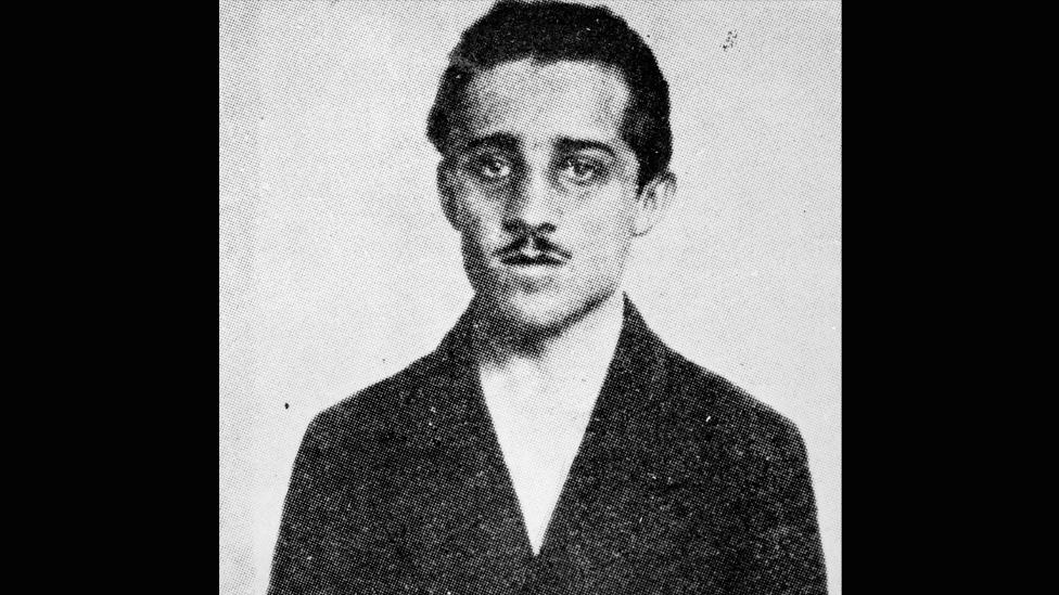 World War I: Censored images and graphic portraits - BBC Culture