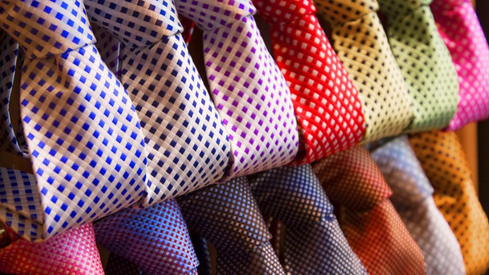 What the colour of your tie says about you - BBC Worklife